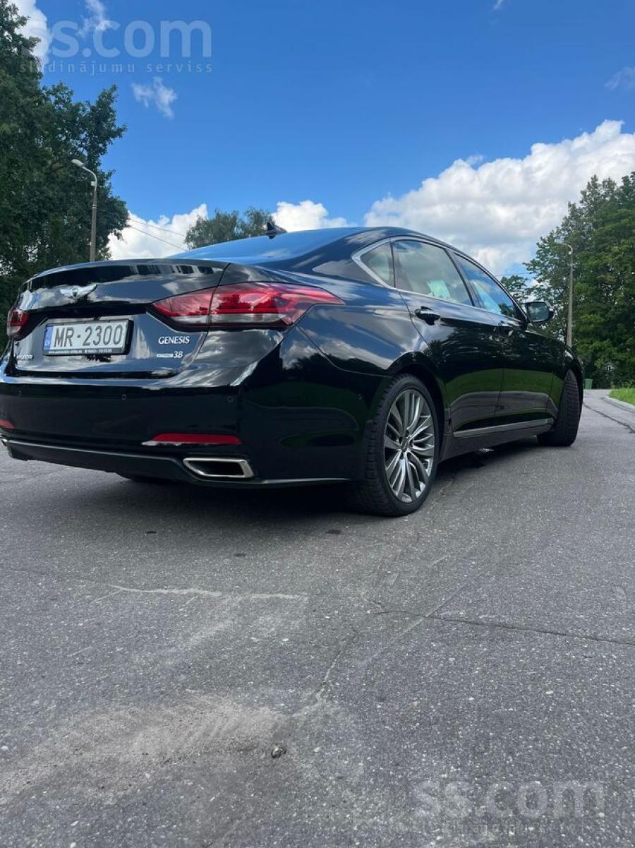 Melns Hyundai Genesis 2015 Rīga, ar dzinēja tilpumu 3.80 L un nobraukumu 125 tūkst. km par 18000 €, foto 7 vietnē AUTOMOTO.COM.LV
