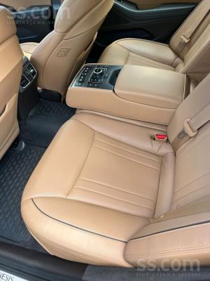 Melns Hyundai Genesis 2015 Rīga, ar dzinēja tilpumu 3.80 L un nobraukumu 125 tūkst. km par 18000 €, foto 10 vietnē AUTOMOTO.COM.LV