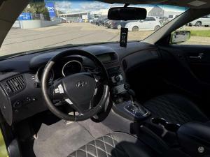 Zaļš Hyundai Genesis 2010 Viļņa, ar dzinēja tilpumu 2.00 L un nobraukumu 157 tūkst. km par 7000 €, foto 10 vietnē AUTOMOTO.COM.LV
