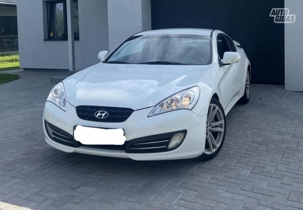 White Hyundai Genesis 2011 in Vilnius, with an engine capacity of 3.80 L and mileage of 146 thousand km for 6900 €, photo 7 on AUTOMOTO.COM.LV