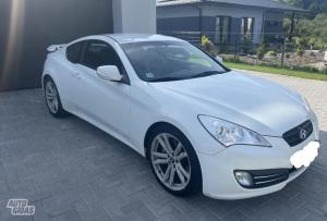 White Hyundai Genesis 2011 in Vilnius, with an engine capacity of 3.80 L and mileage of 146 thousand km for 6900 €, photo 6 on AUTOMOTO.COM.LV