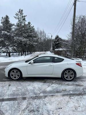 Balts Hyundai Genesis 2011 Viļņa, ar dzinēja tilpumu 3.78 L un nobraukumu 146 tūkst. km par 6500 €, foto 3 vietnē AUTOMOTO.COM.LV