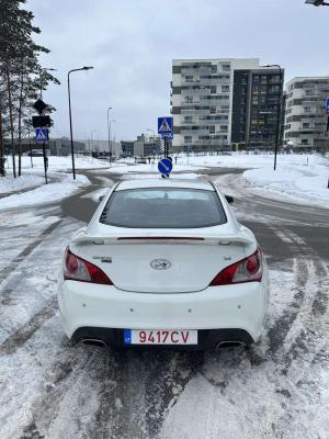 Balts Hyundai Genesis 2011 Viļņa, ar dzinēja tilpumu 3.78 L un nobraukumu 146 tūkst. km par 6500 €, foto 5 vietnē AUTOMOTO.COM.LV