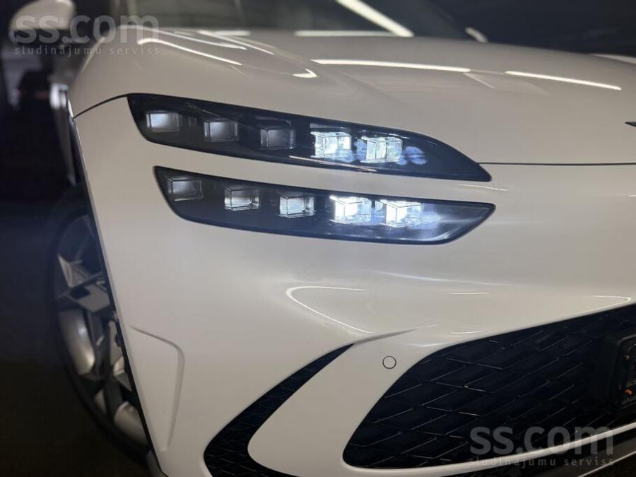 Balts Hyundai Genesis 2024 Rīga, ar dzinēja tilpumu 2.00 L un nobraukumu 38 tūkst. km par 47500 €, foto 4 vietnē AUTOMOTO.COM.LV