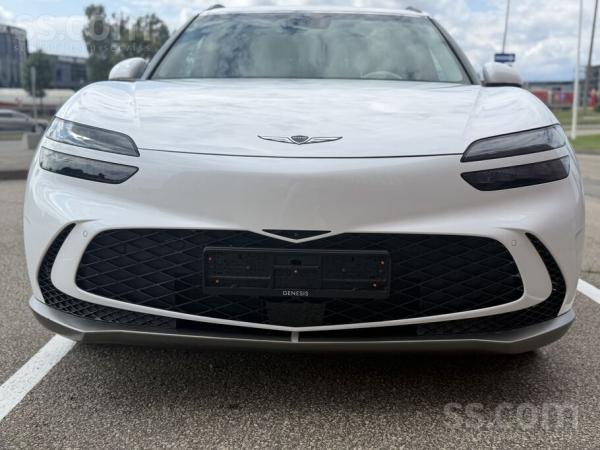 Hyundai Genesis 2024 Rīga vietnē Balts Hyundai Genesis 2024 Rīga, ar dzinēja tilpumu 2.00 L un nobraukumu 38 tūkst. km par 47500 €, foto 10 vietnē AUTOMOTO.COM.LV