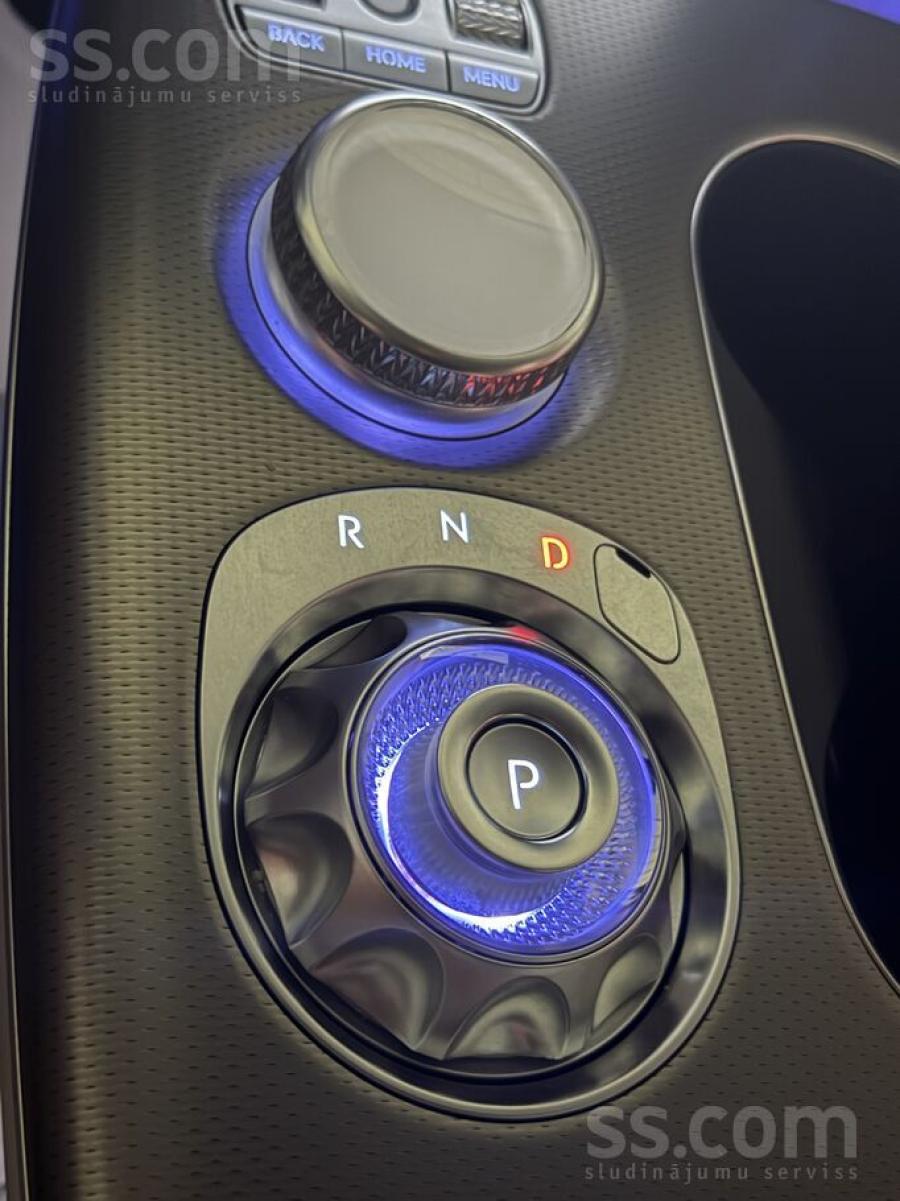 Balts Hyundai Genesis 2024 Rīga, ar dzinēja tilpumu 2.00 L un nobraukumu 38 tūkst. km par 47500 €, foto 12 vietnē AUTOMOTO.COM.LV
