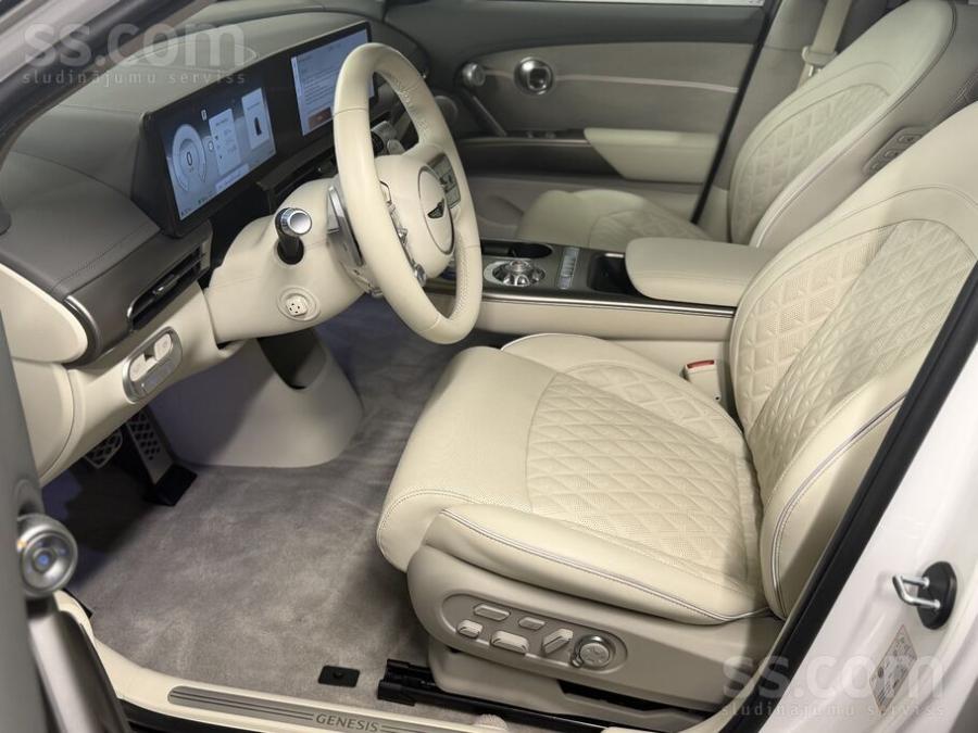 Balts Hyundai Genesis 2024 Rīga, ar dzinēja tilpumu 2.00 L un nobraukumu 38 tūkst. km par 47500 €, foto 25 vietnē AUTOMOTO.COM.LV