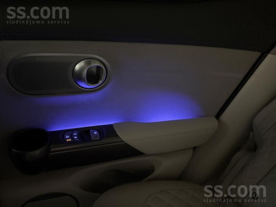 Balts Hyundai Genesis 2024 Rīga, ar dzinēja tilpumu 2.00 L un nobraukumu 38 tūkst. km par 47500 €, foto 31 vietnē AUTOMOTO.COM.LV