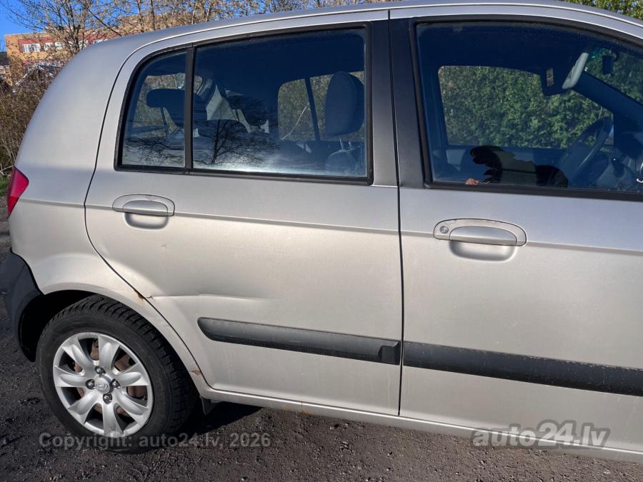 Beige Hyundai Getz 2008 in Tallinn, with an engine capacity of 1.40 L and mileage of 127 thousand km for 999 €, photo 8 on AUTOMOTO.COM.LV