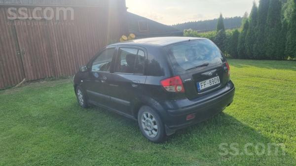 Melns Hyundai Getz 2004 Jelgava, ar dzinēja tilpumu 1.60 L un nobraukumu 157 tūkst. km par 1000 €, foto 3 vietnē AUTOMOTO.COM.LV