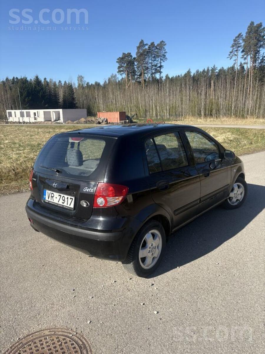 Melns Hyundai Getz 2005 Tukums, ar dzinēja tilpumu 1.30 L un nobraukumu 322 tūkst. km par 1250 €, foto 4 vietnē AUTOMOTO.COM.LV