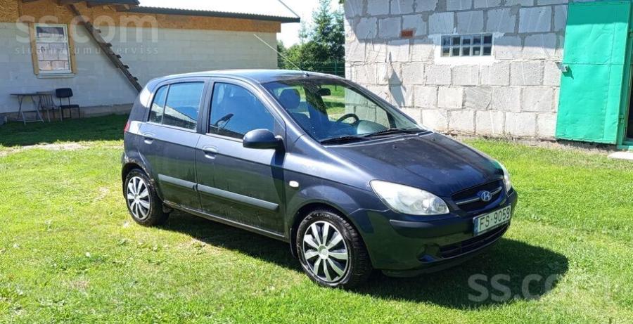 Melns Hyundai Getz 2006 Rēzekne, ar dzinēja tilpumu 1.40 L un nobraukumu 107 tūkst. km par 700 €, foto 1 vietnē AUTOMOTO.COM.LV