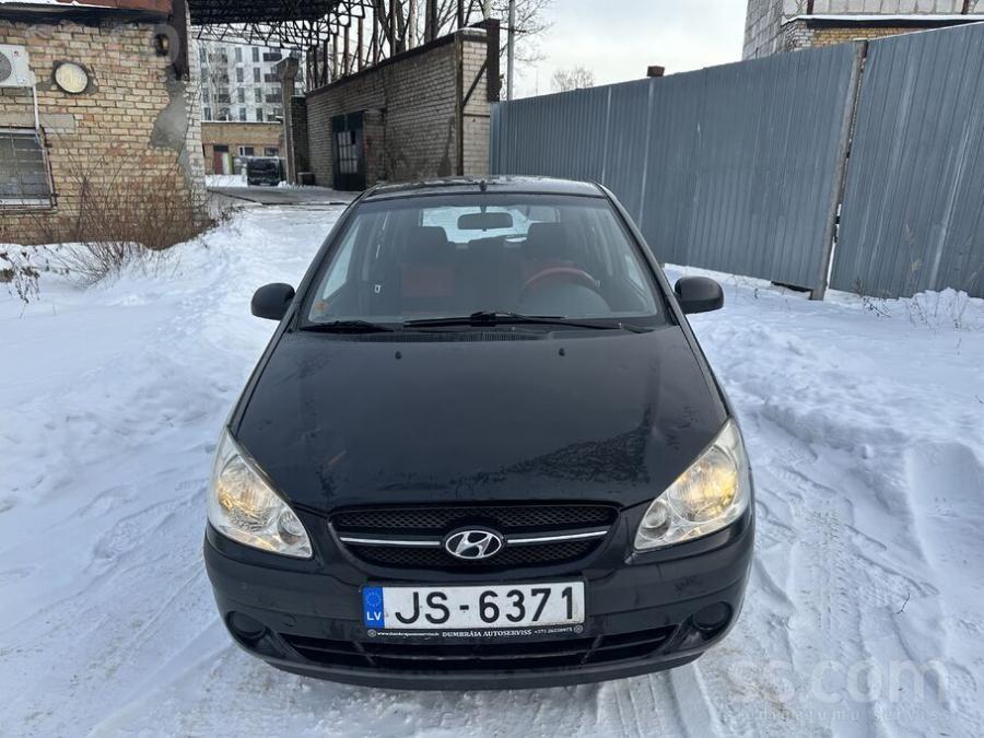 Melns Hyundai Getz 2007 Rīga, ar dzinēja tilpumu 1.10 L un nobraukumu 167 tūkst. km par 1090 €, foto 2 vietnē AUTOMOTO.COM.LV