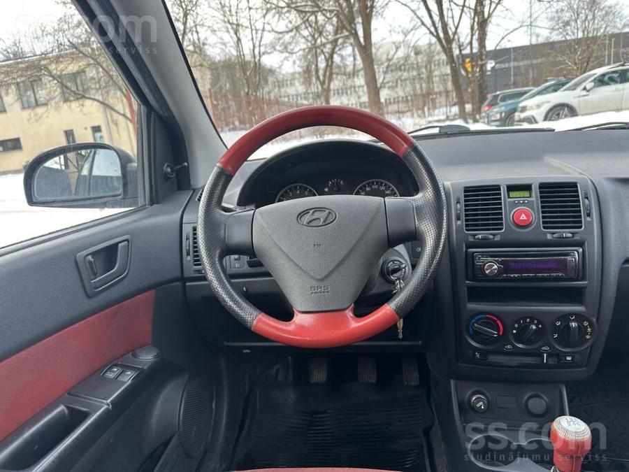 Melns Hyundai Getz 2007 Rīga, ar dzinēja tilpumu 1.10 L un nobraukumu 167 tūkst. km par 1090 €, foto 12 vietnē AUTOMOTO.COM.LV