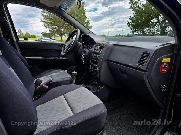 Black Hyundai Getz 2007 in Tartu, with an engine capacity of 1.40 L and mileage of 155 thousand km for 999 €, photo 6 on AUTOMOTO.COM.LV