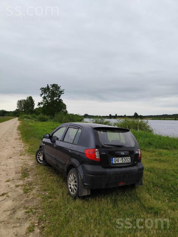 Melns Hyundai Getz 2007 Aizkraukle, ar dzinēja tilpumu 1.50 L un nobraukumu 226 tūkst. km par 850 €, foto 2 vietnē AUTOMOTO.COM.LV