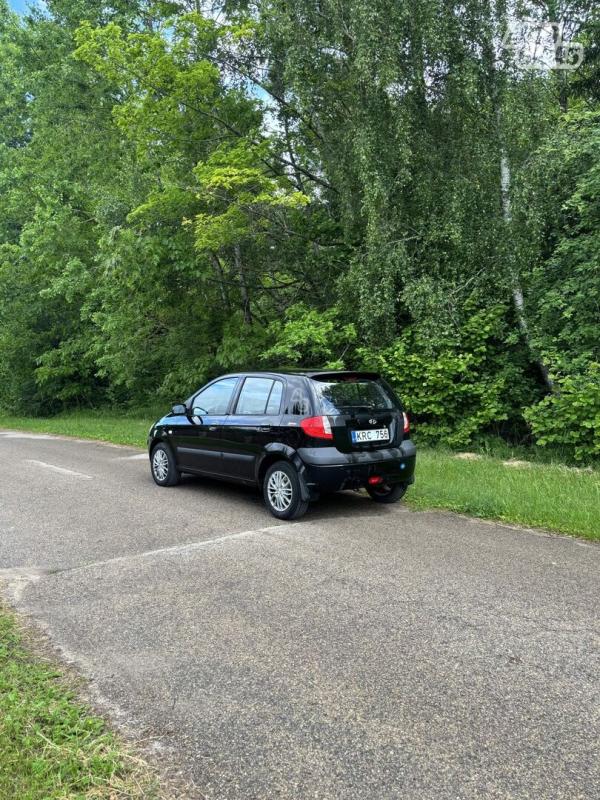 Black Hyundai Getz 2007 in Vilnius, with an engine capacity of 1.50 L and mileage of 260 thousand km for 600 €, photo 3 on AUTOMOTO.COM.LV