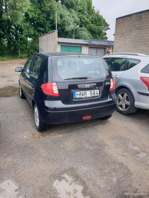 Black Hyundai Getz 2007 in Klaipeda, with an engine capacity of 1.10 L and mileage of 112 thousand km for 750 €, photo 2 on AUTOMOTO.COM.LV