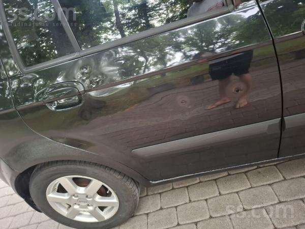 Black Hyundai Getz 2007 in Bauska, with an engine capacity of 1.40 L and mileage of 220 thousand km for 1350 €, photo 6 on AUTOMOTO.COM.LV