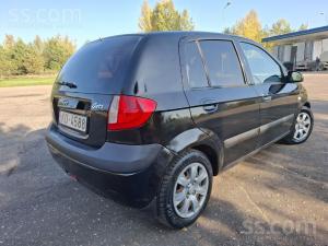 Black Hyundai Getz 2007 in Daugavpils, with an engine capacity of 1.40 L and mileage of 134 thousand km for 1150 €, photo 4 on AUTOMOTO.COM.LV