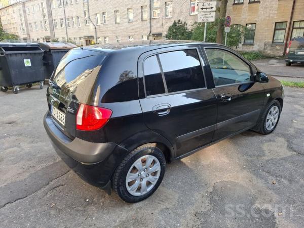 Хендай Гетц 2007 в Даугавпилс на AUTOMOTO.COM.LV Черный Хендай Гетц 2007 в Даугавпилс, объемом двигателя 1.40 л и пробегом 143 тыс. км за 1050 €, фото 4 на AUTOMOTO.COM.LV