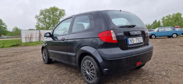 Black Hyundai Getz 2008 in Riga, with an engine capacity of 1.10 L and mileage of 152 thousand km for 1550 €, photo 3 on AUTOMOTO.COM.LV