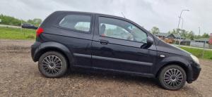 Black Hyundai Getz 2008 in Riga, with an engine capacity of 1.10 L and mileage of 152 thousand km for 1550 €, photo 7 on AUTOMOTO.COM.LV