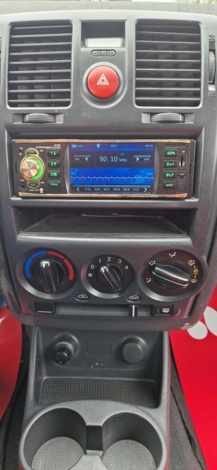 Black Hyundai Getz 2008 in Riga, with an engine capacity of 1.10 L and mileage of 152 thousand km for 1550 €, photo 18 on AUTOMOTO.COM.LV
