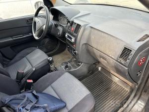 Melns Hyundai Getz 2009 Rīga, ar dzinēja tilpumu 1.50 L un nobraukumu 238 tūkst. km par 495 €, foto 5 vietnē AUTOMOTO.COM.LV