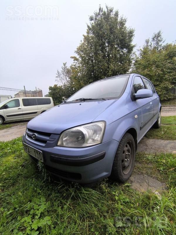 Zils Hyundai Getz 2003 Rīga, ar dzinēja tilpumu 1.50 L un nobraukumu 198 tūkst. km par 1399 €, foto 5 vietnē AUTOMOTO.COM.LV