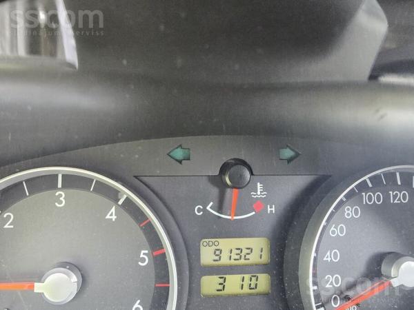 Zils Hyundai Getz 2004 Alūksne, ar dzinēja tilpumu 1.50 L un nobraukumu 91 tūkst. km par 2200 €, foto 5 vietnē AUTOMOTO.COM.LV