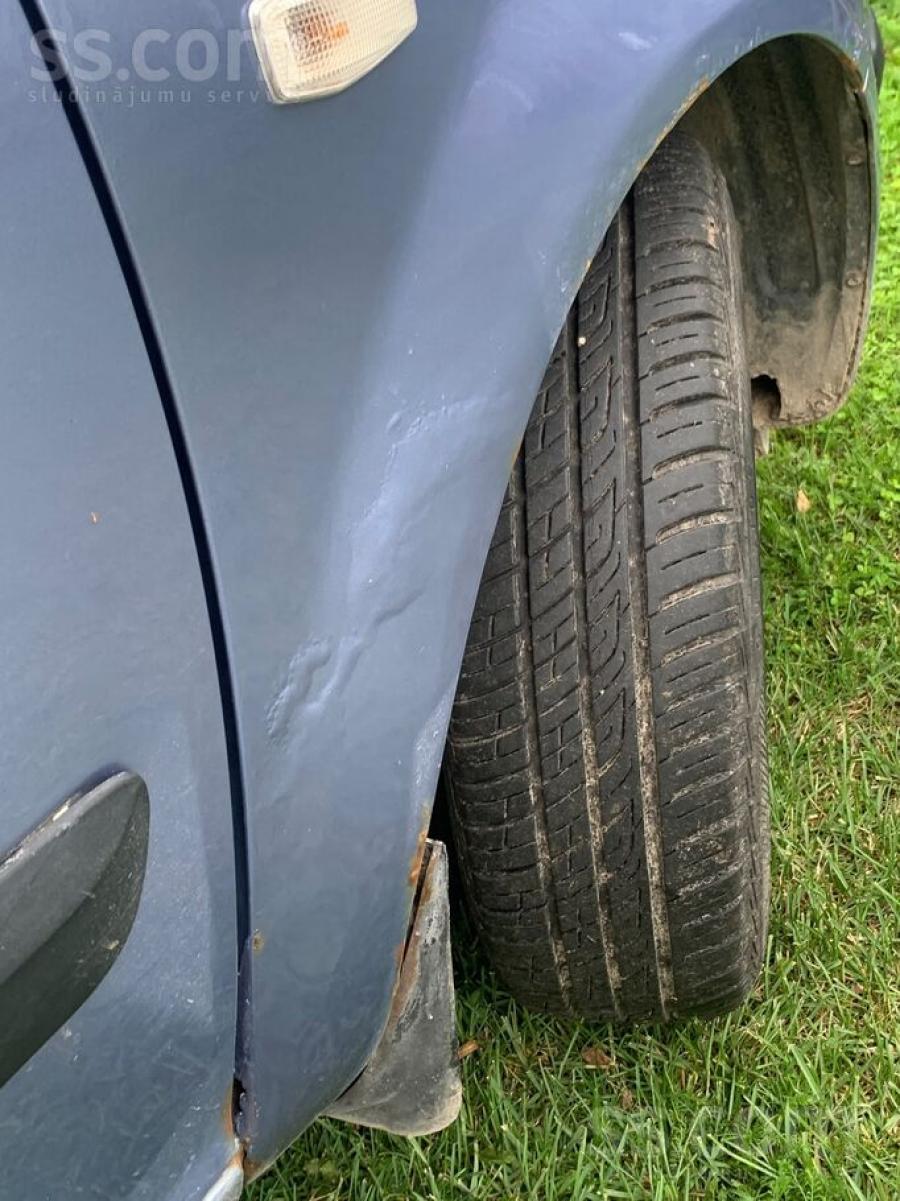 Zils Hyundai Getz 2004 Rīga, ar dzinēja tilpumu 1.40 L un nobraukumu 171 tūkst. km par 450 €, foto 7 vietnē AUTOMOTO.COM.LV