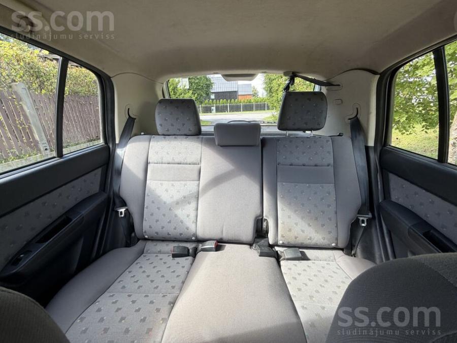 Zils Hyundai Getz 2004 Rīga, ar dzinēja tilpumu 1.30 L un nobraukumu 142 tūkst. km par 850 €, foto 8 vietnē AUTOMOTO.COM.LV