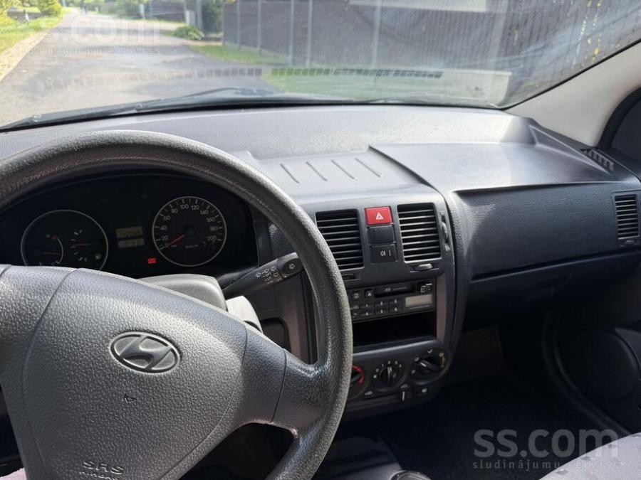 Zils Hyundai Getz 2004 Rīga, ar dzinēja tilpumu 1.30 L un nobraukumu 142 tūkst. km par 850 €, foto 9 vietnē AUTOMOTO.COM.LV
