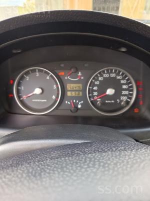 Blue Hyundai Getz 2005 in Cesis, with an engine capacity of 1.50 L and mileage of 266 thousand km for 1070 €, photo 6 on AUTOMOTO.COM.LV