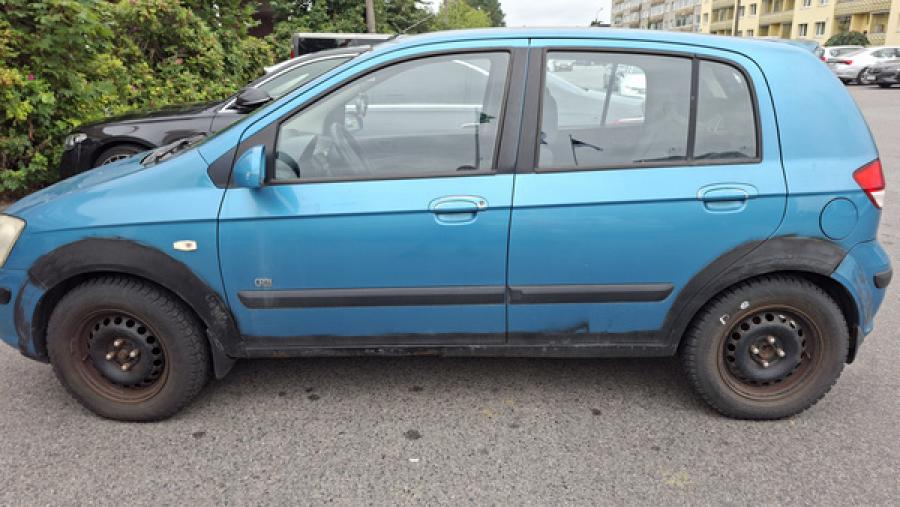Blue Hyundai Getz 2005 in Tallinn, with an engine capacity of 0.00 L and mileage of 321 thousand km for 700 €, photo 7 on AUTOMOTO.COM.LV
