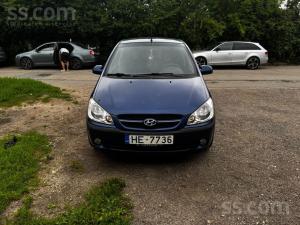 Blue Hyundai Getz 2006 in Riga, with an engine capacity of 1.50 L and mileage of 201 thousand km for 450 €, photo 5 on AUTOMOTO.COM.LV