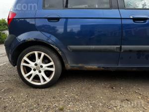 Blue Hyundai Getz 2006 in Riga, with an engine capacity of 1.50 L and mileage of 201 thousand km for 450 €, photo 7 on AUTOMOTO.COM.LV