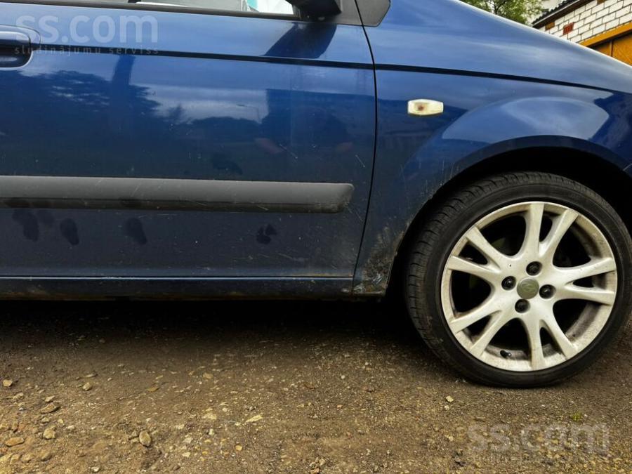 Blue Hyundai Getz 2006 in Riga, with an engine capacity of 1.50 L and mileage of 201 thousand km for 450 €, photo 8 on AUTOMOTO.COM.LV
