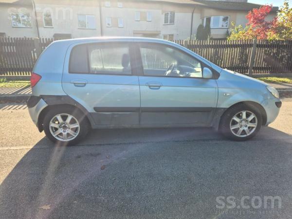 Zils Hyundai Getz 2007 Rīga, ar dzinēja tilpumu 1.40 L un nobraukumu 278 tūkst. km par 400 €, foto 6 vietnē AUTOMOTO.COM.LV