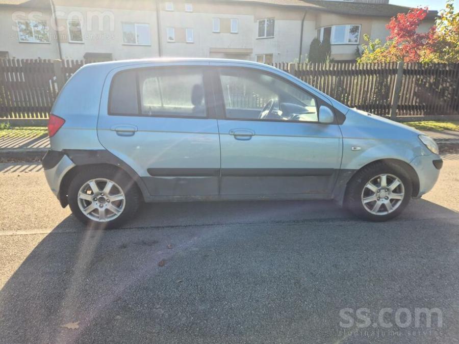Zils Hyundai Getz 2007 Rīga, ar dzinēja tilpumu 1.40 L un nobraukumu 278 tūkst. km par 400 €, foto 6 vietnē AUTOMOTO.COM.LV