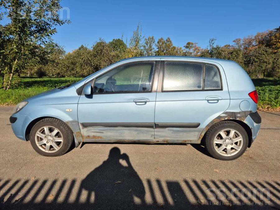 Zils Hyundai Getz 2007 Rīga, ar dzinēja tilpumu 1.40 L un nobraukumu 278 tūkst. km par 400 €, foto 7 vietnē AUTOMOTO.COM.LV