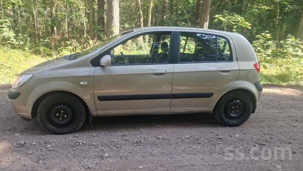 Brown Hyundai Getz 2006 in Riga, with an engine capacity of 1.40 L and mileage of 256 thousand km for 1050 €, photo 7 on AUTOMOTO.COM.LV