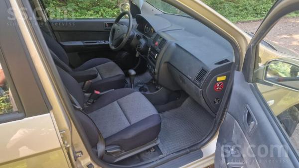 Brown Hyundai Getz 2006 in Riga, with an engine capacity of 1.40 L and mileage of 256 thousand km for 1050 €, photo 9 on AUTOMOTO.COM.LV