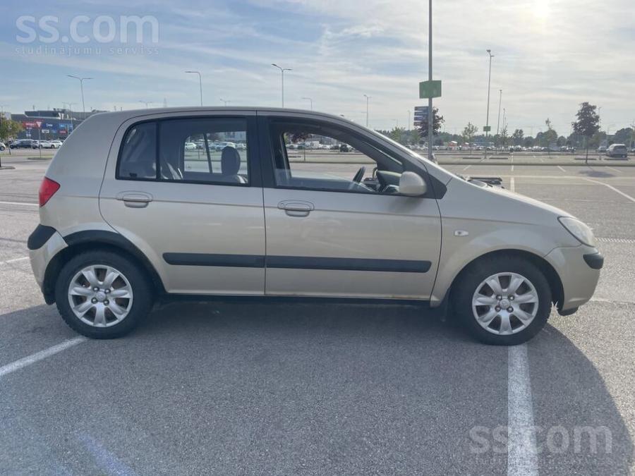 Brūns Hyundai Getz 2007 Rīga, ar dzinēja tilpumu 1.40 L un nobraukumu 18 tūkst. km par 990 €, foto 5 vietnē AUTOMOTO.COM.LV
