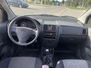 Brūns Hyundai Getz 2007 Rīga, ar dzinēja tilpumu 1.40 L un nobraukumu 18 tūkst. km par 990 €, foto 8 vietnē AUTOMOTO.COM.LV
