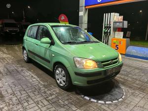 Zaļš Hyundai Getz 2003 Viļņa, ar dzinēja tilpumu 1.60 L un nobraukumu 166 tūkst. km par 800 €, foto 3 vietnē AUTOMOTO.COM.LV
