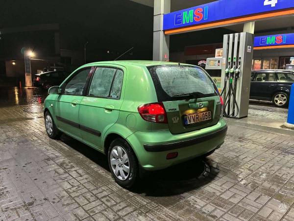 Zaļš Hyundai Getz 2003 Viļņa, ar dzinēja tilpumu 1.60 L un nobraukumu 166 tūkst. km par 800 €, foto 5 vietnē AUTOMOTO.COM.LV