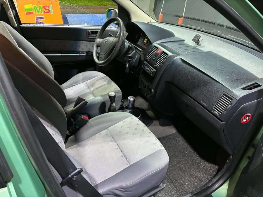 Zaļš Hyundai Getz 2003 Viļņa, ar dzinēja tilpumu 1.60 L un nobraukumu 166 tūkst. km par 800 €, foto 13 vietnē AUTOMOTO.COM.LV