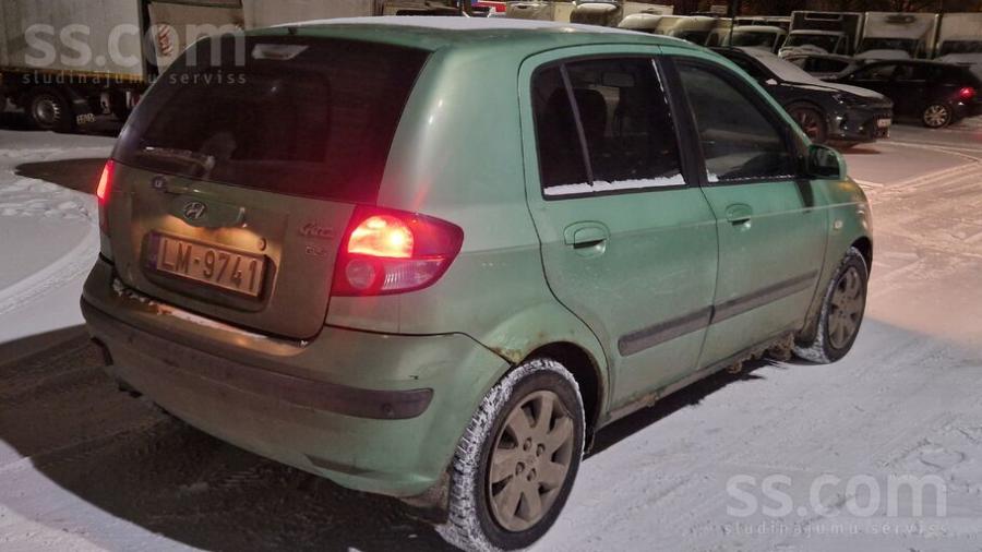 Zaļš Hyundai Getz 2005 Rīga, ar dzinēja tilpumu 1.40 L un nobraukumu 0 tūkst. km par 390 €, foto 5 vietnē AUTOMOTO.COM.LV
